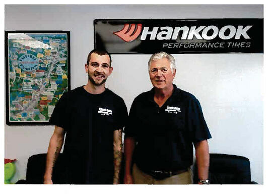 Express yağ değişim noktası Clark Auto Repair, Baltimore, foto