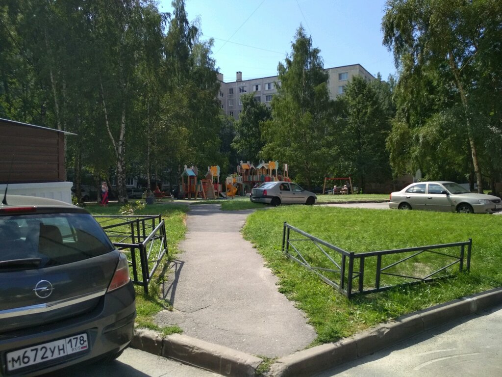 Oyun alanı Playground, Saint‑Petersburg, foto