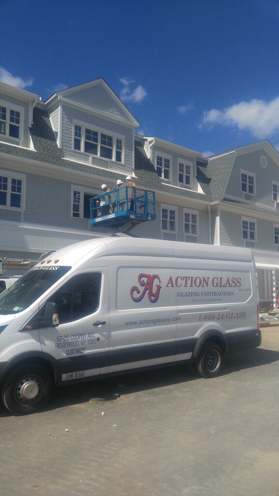 Ayna yapımı ve montaj hizmetleri Action Glass of Syosset, New York Eyaleti, foto