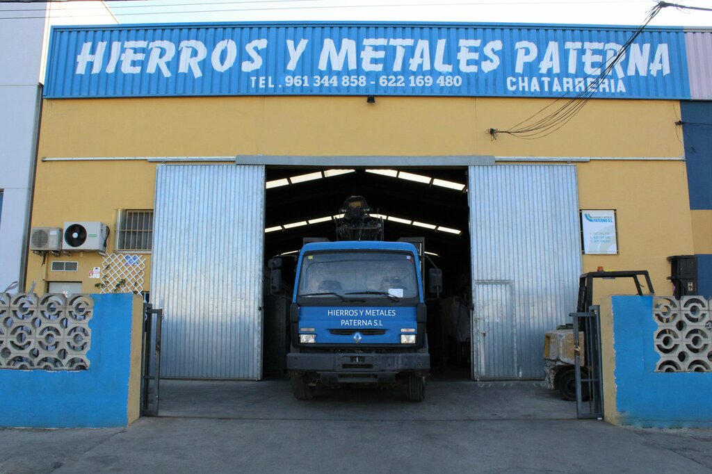 Geri dönüşüm merkezleri Hierros y Metales Paterna, Valensiya, foto