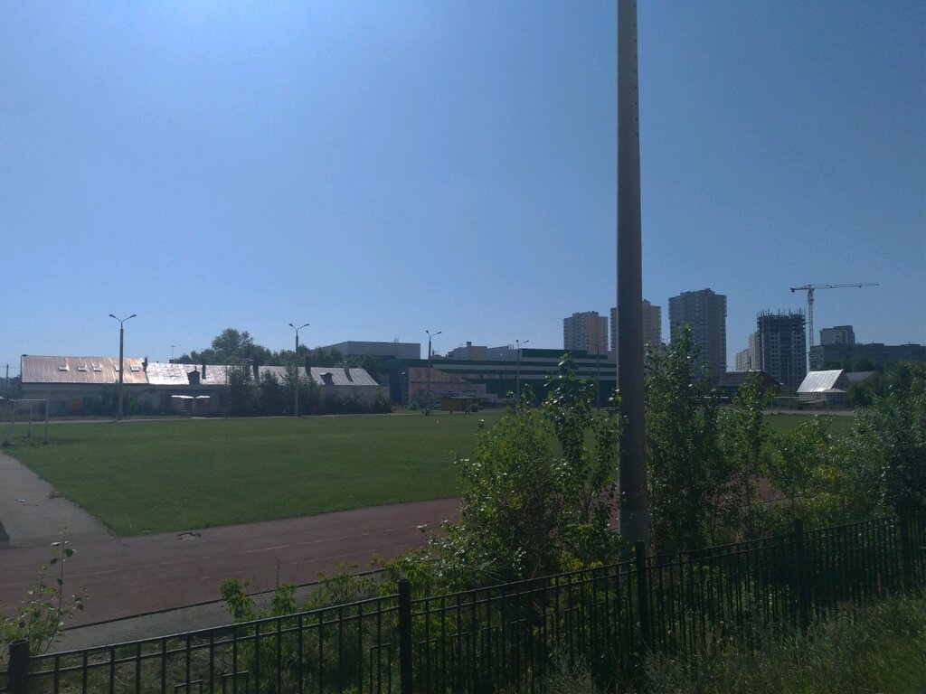 Spor alanı Футбольное поле, Ufa, foto