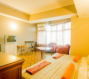 The Providence Tower by Reddoorz (Manila, Leon Guinto Street), otel  Manila'dan