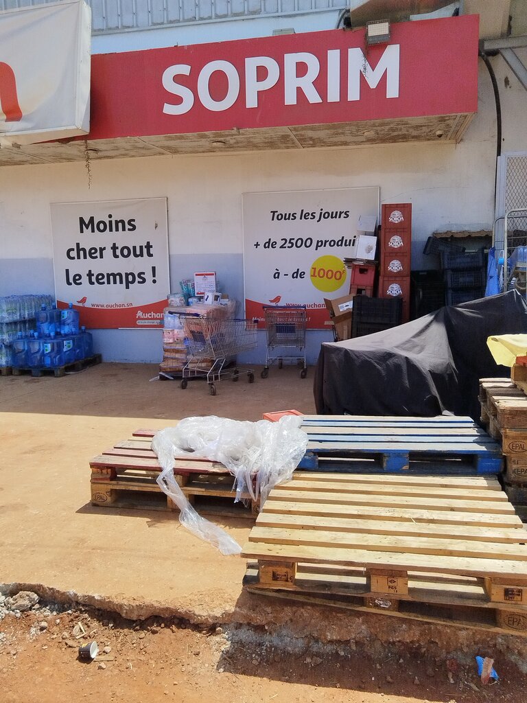 Hipermarket Auchan Soprim, Dakar, foto