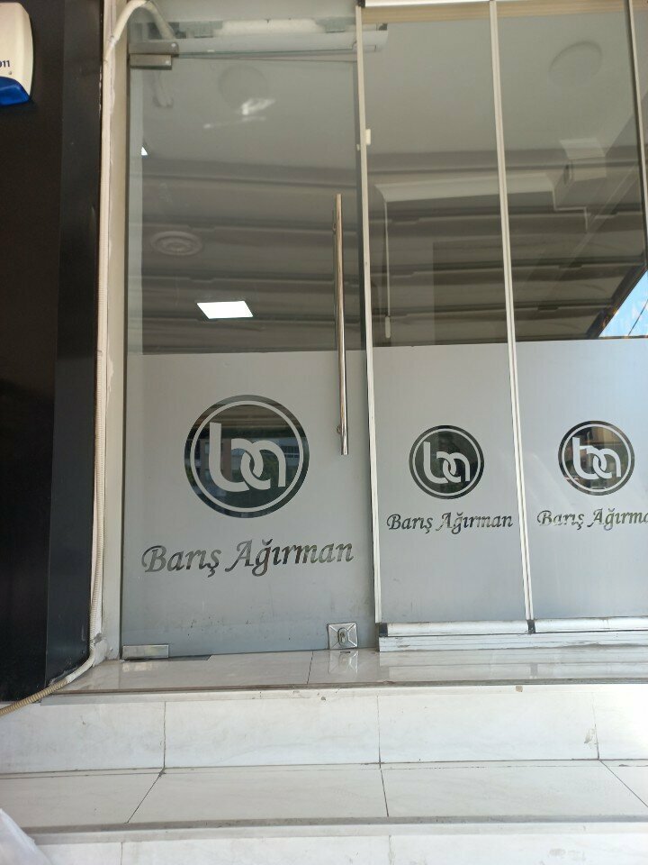 Kuaförler Barış Ağırman, İzmir, foto