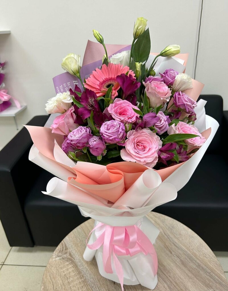 Çiçek teslimatı Dari Cvety, Krasnoyarski krayı, foto