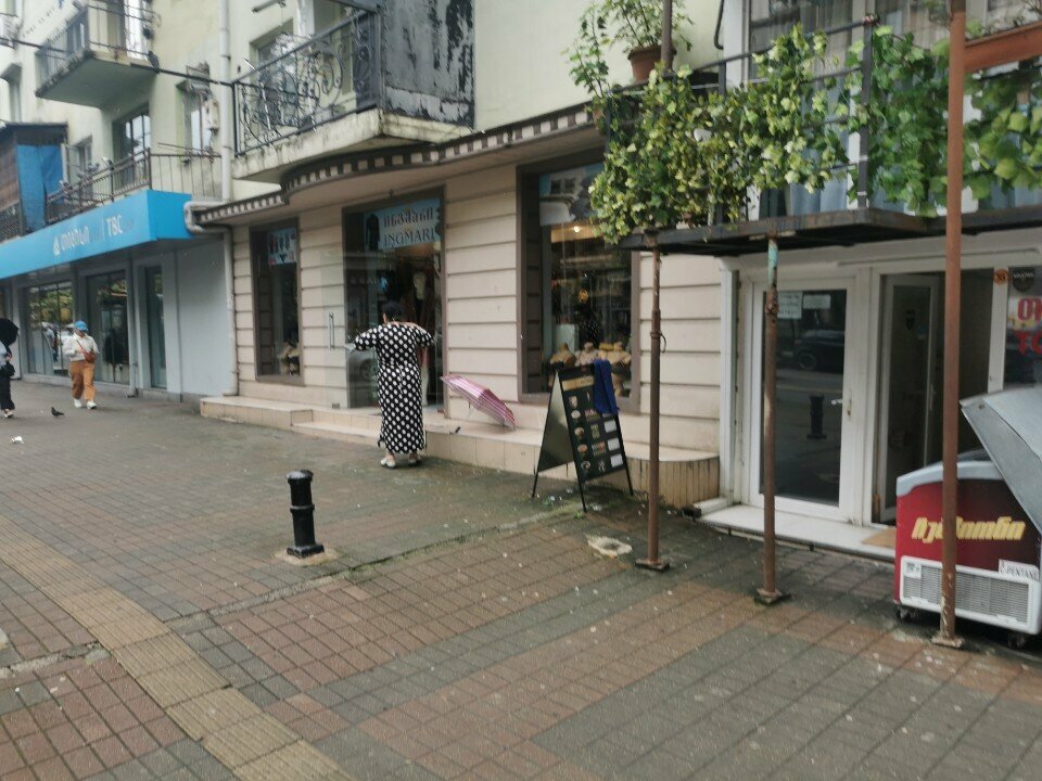 i̇ç giyim ve mayo mağazası IngMari, Batum, foto