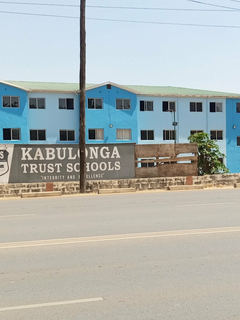 Ortaokul Kabulonga Trust Schools, Lusaka, foto