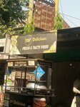 Sdf delicious (Main University Road No:5), fast food  Karaçi'den