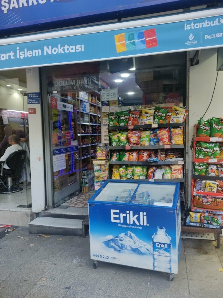 Alkollü içecekler Mega Tekel Shop, İstanbul, foto
