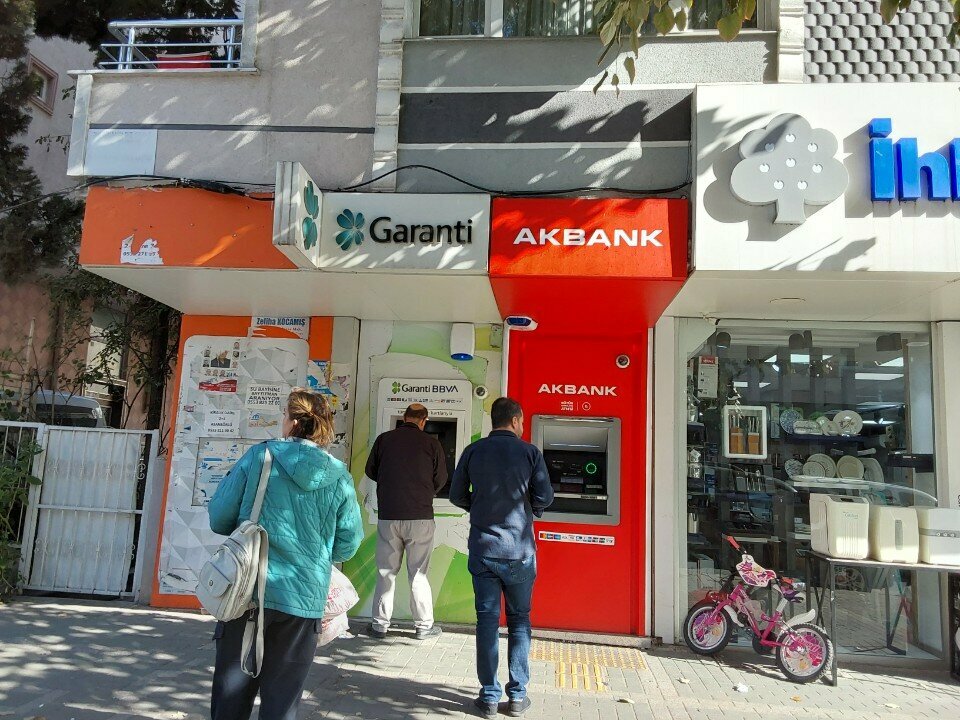 ATM'ler Akbank ATM, İstanbul, foto