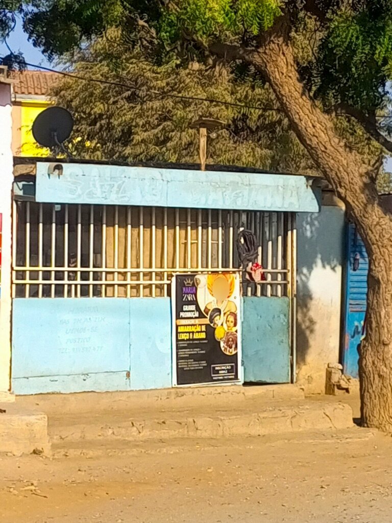 Güzellik salonu Salão de beleza, Loanda, foto