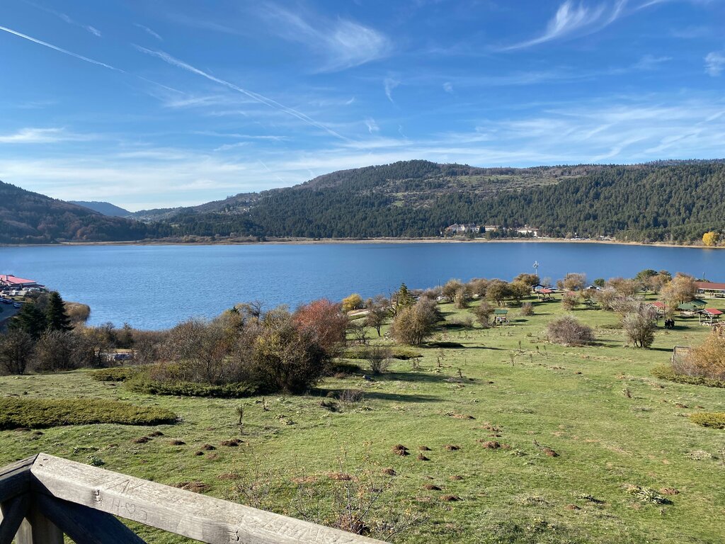 Seyir terası Abant Gölü Milli Parkı Kıbrıs Çeşmesi Seyir Kulesi, Mudurnu, foto