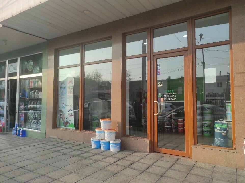 Boya ve cila malzemeleri üretim ve satış yerleri Պենտա Փեյնթ, Erivan, foto