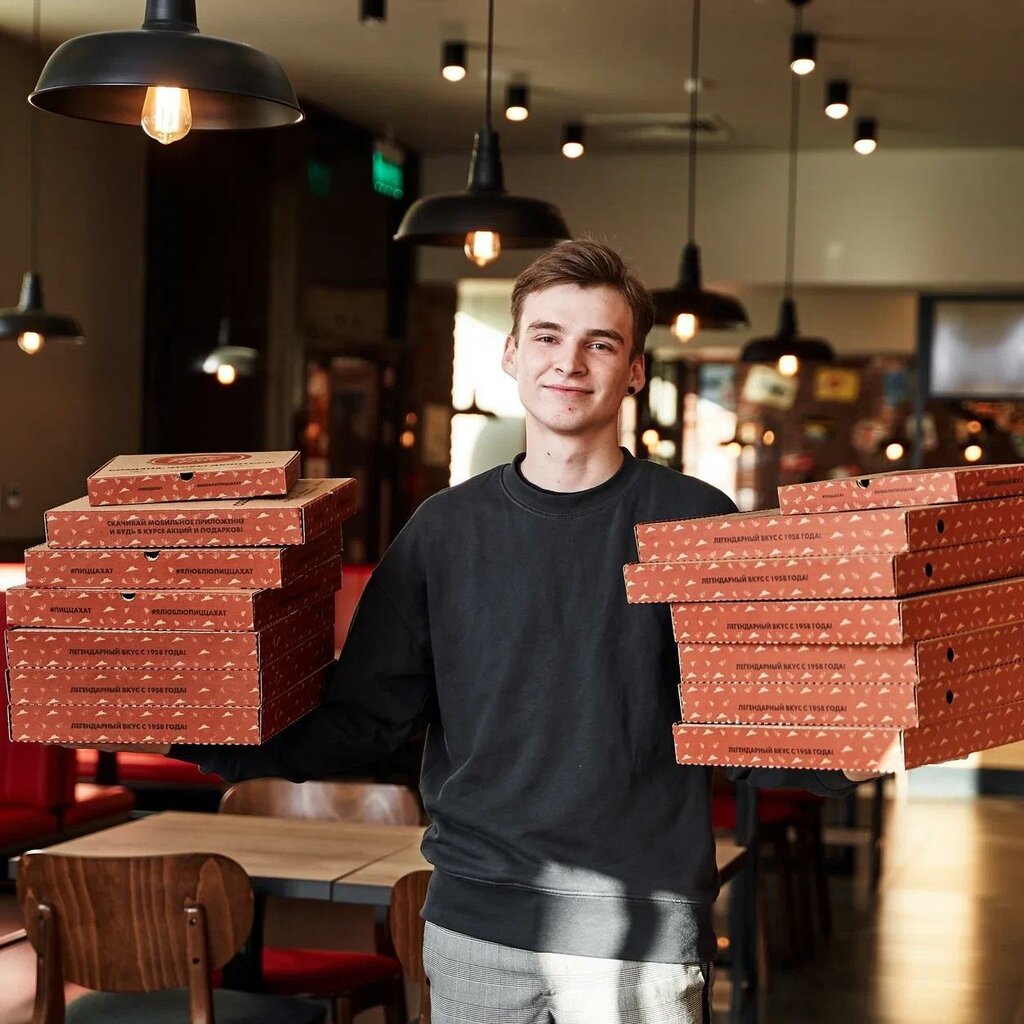 Pizzacılar Pizza Hut, Moskova, foto