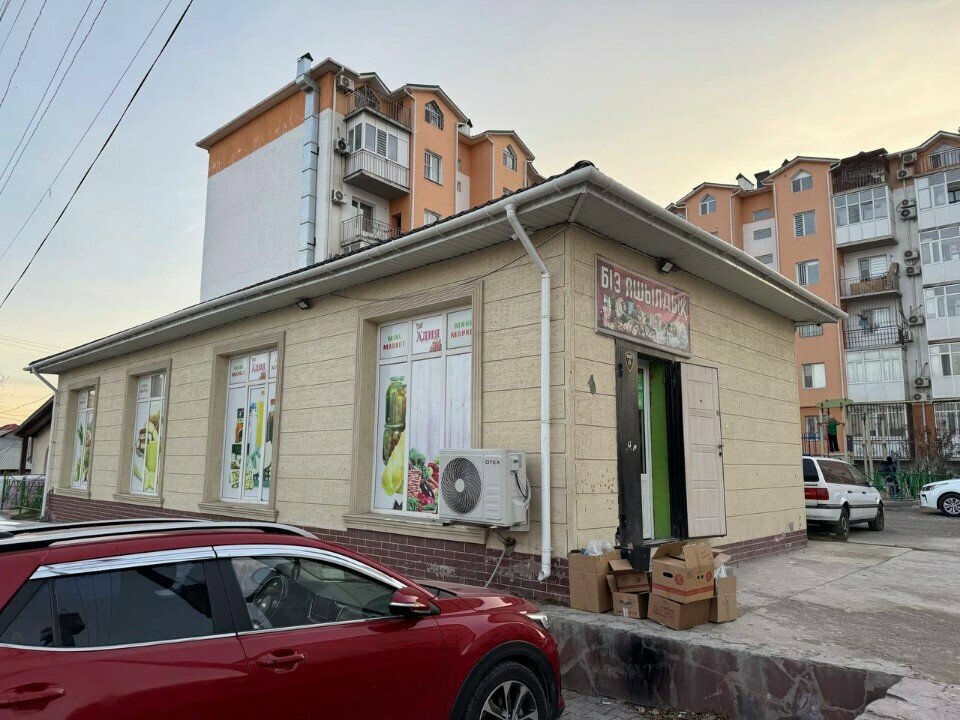 Market Adiya, Çimkent (Şımkent), foto