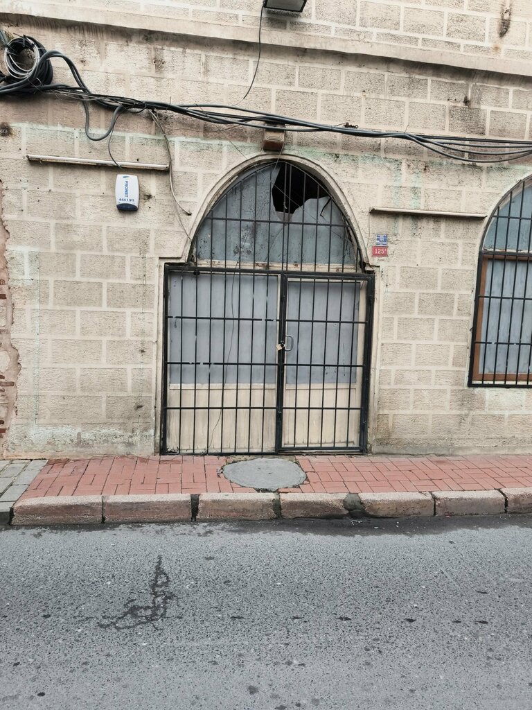 Oyun ve şans oyunu makinaları Ali Osman, İstanbul, foto