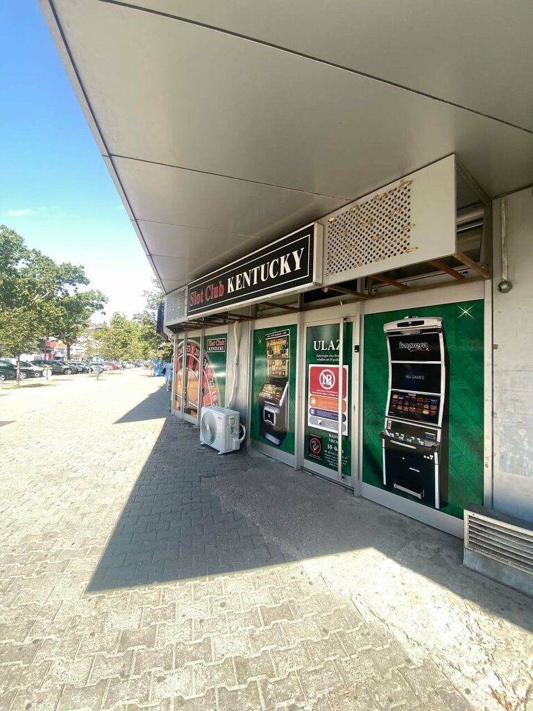 Kumarhaneler Kentucky, Novi Sad, foto