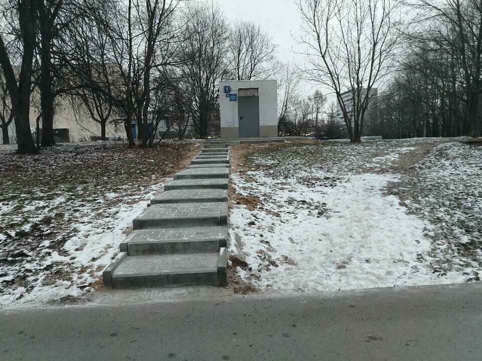 Tuvalet Бесплатный общественный туалет, Moskova, foto