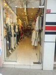 Trussta (Ortamahalle Mah., Numunebağı Cad., No:14, Bayrampaşa, İstanbul, Türkiye Cumhuriyeti), giyim mağazası  İstanbul'dan