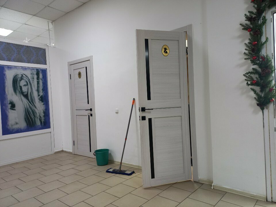 Tuvalet Toilet, Kökşetav, foto