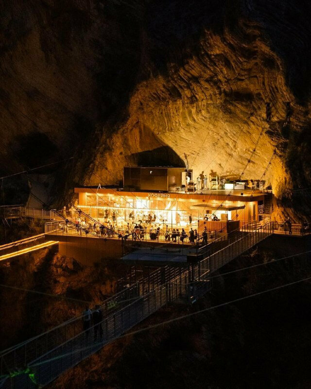 Turistik yerler Пещера Нохъо, Dağıstan, foto