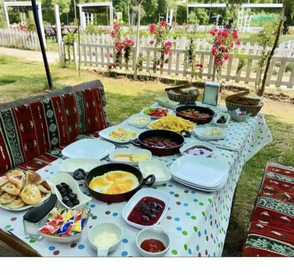 Restoran Pazarköy - Türbe Bahçe, Akyazı, foto