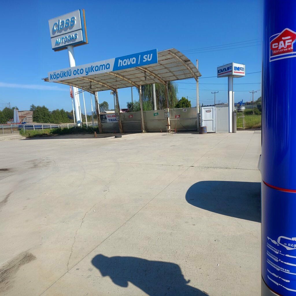 Benzin istasyonu Class Oil, Akyazı, foto