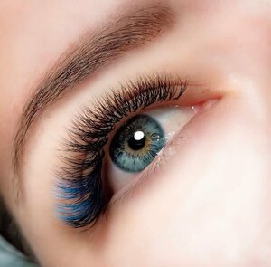 Ksenias_lashes (Rozhdestvenskaya Street No:14, Moscow), kaş ve kirpik salonu  Moskova'dan