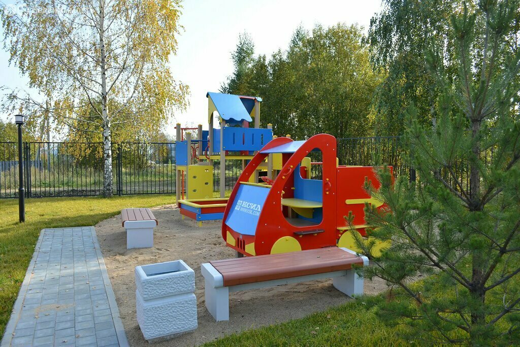 Yazlık yerleşim Звенигородский посад, Zvenigorod, foto