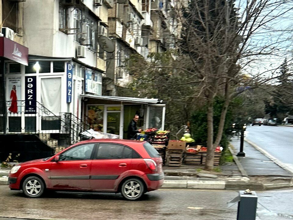 Manavlar Meyvə tərəvəz, Bakü, foto