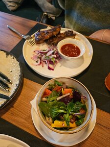 Meat&Osh (Chistopolskaya Street No:19А, City of Kazan), kafe  Kazan'dan