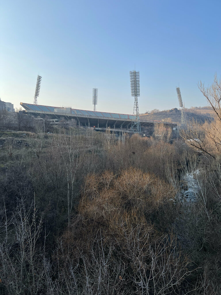 Turistik yerler Hrazdan River Aqueduct, Erivan, foto