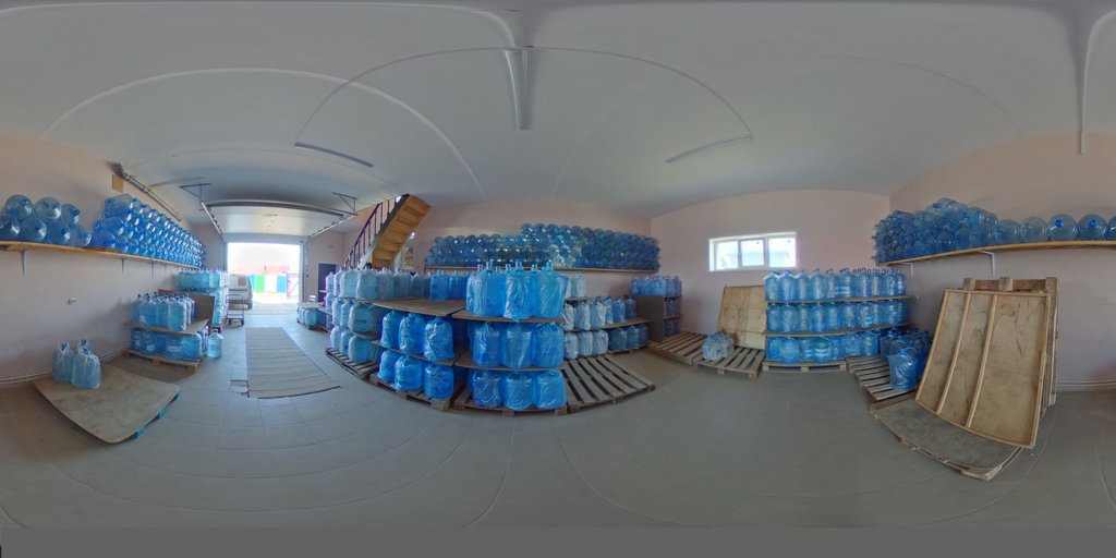 Su satışı Vodyanoy, Novokuybyşevsk, foto