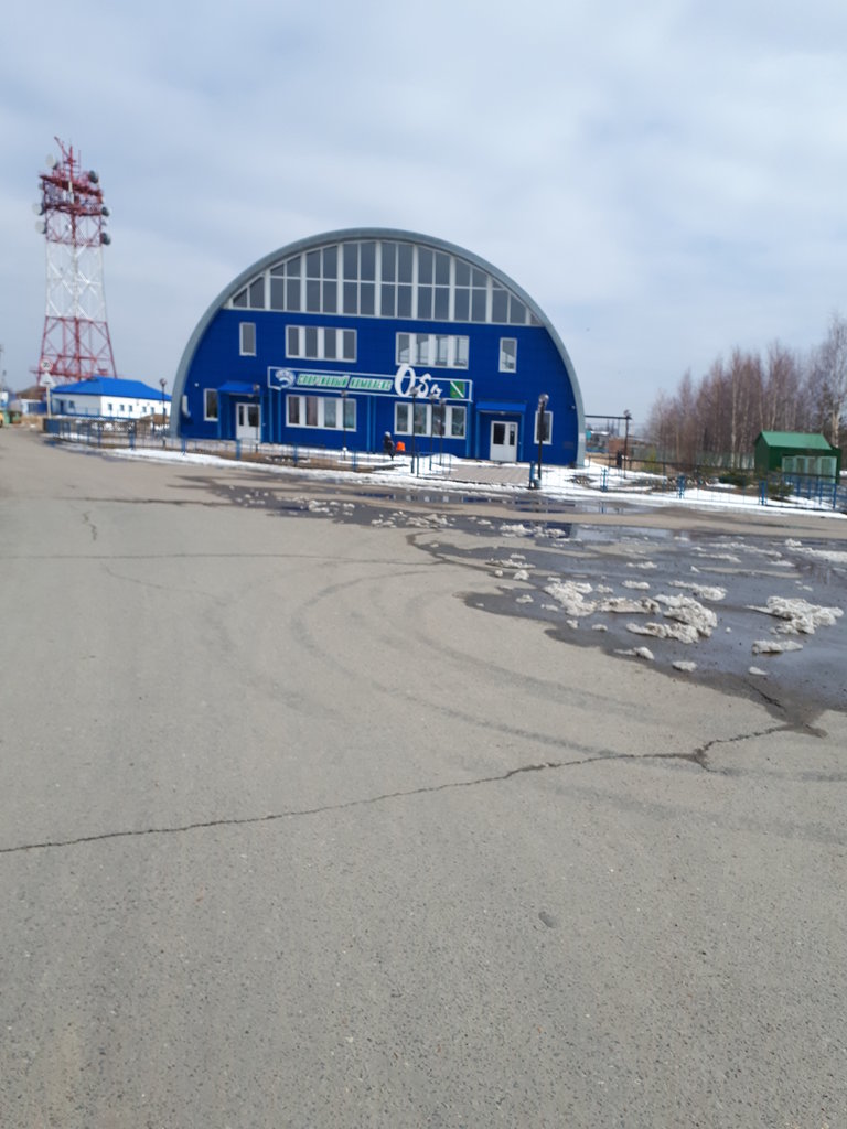 Çok amaçlı spor tesisleri Обь, Tomskaya oblastı, foto