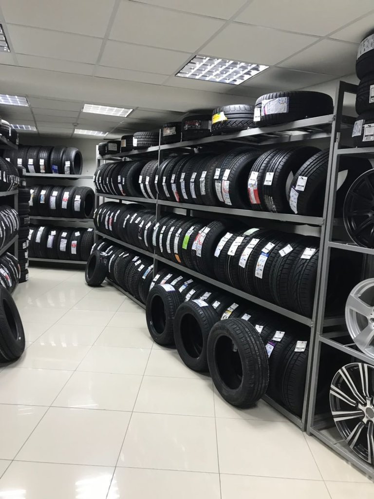 Jant ve lastikçiler Tyres and Wheels Dakar Tuapse, Tuapse, foto