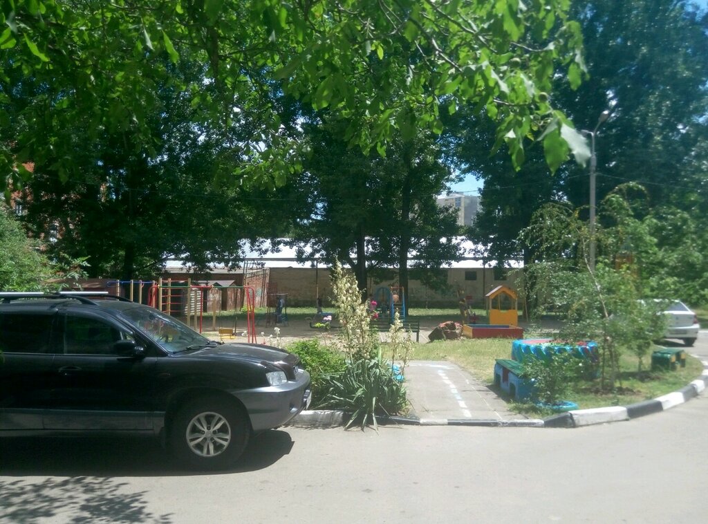 Oyun alanı Playground, Krasnodar, foto