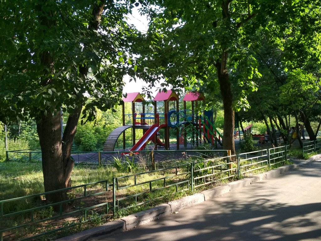 Oyun alanı Playground, Moskova, foto