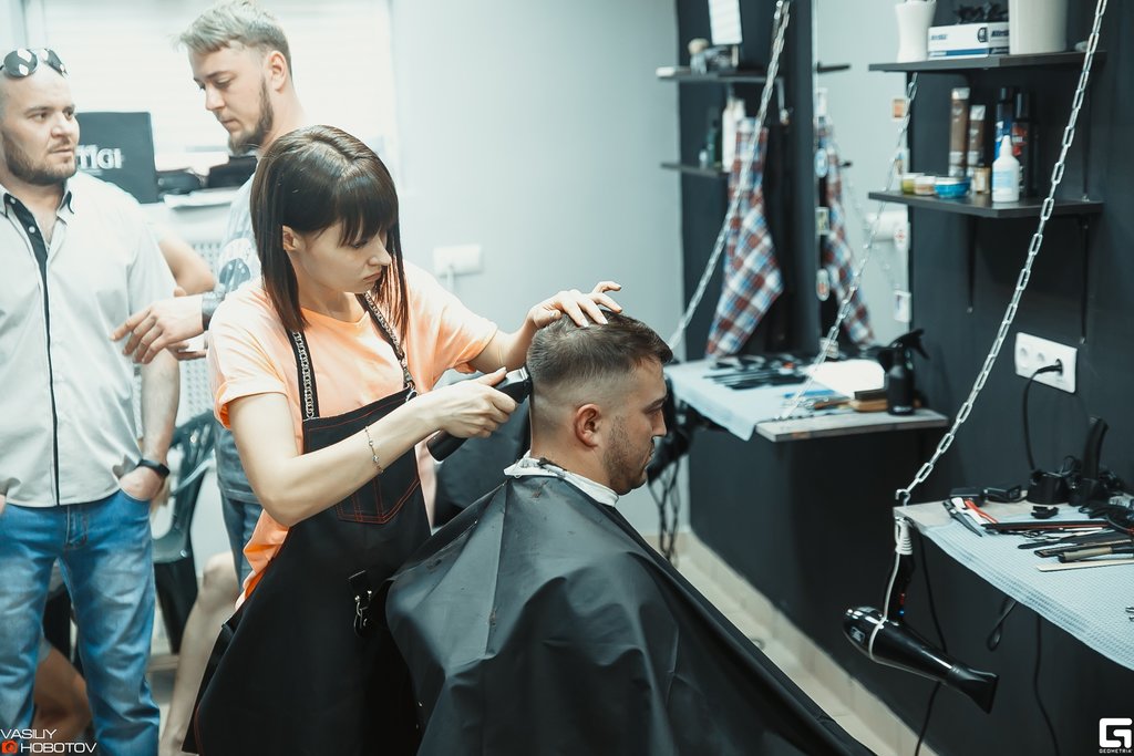 Berberler SinCity Barbershop & Academy, Omsk, foto