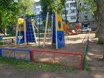 Playground (Republic of Bashkortostan, gorodskoy okrug Ufa, Sovetskiy District), oyun alanı  Ufa'dan