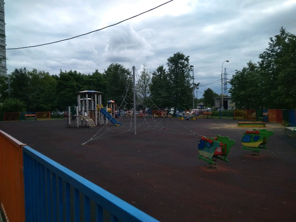 Oyun alanı Playground, Moskova, foto