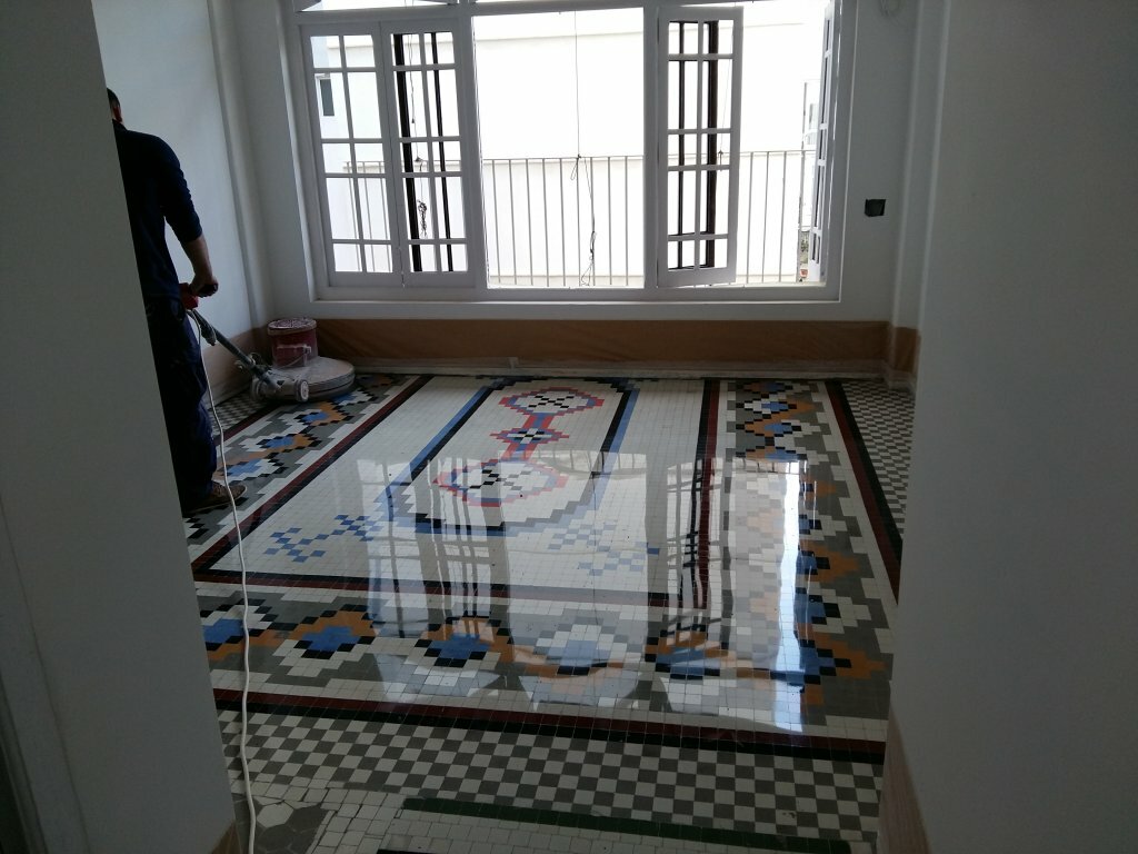 Temizlik şirketleri Pulidos Y Vitrificados Europa, Valensiya, foto