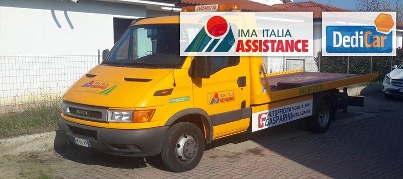Jant ve lastikçiler Autofficina Gasparini, Lombardiya, foto