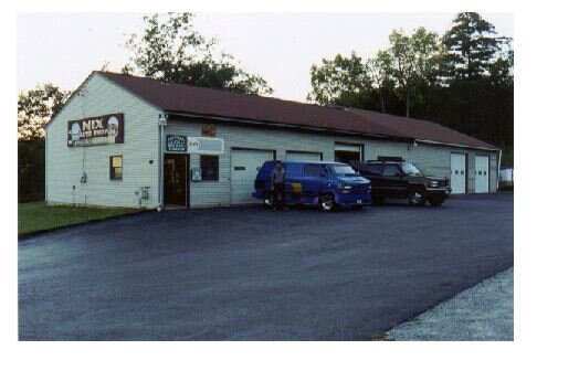 Otomobil camları Nix Auto Body, Gloversville, foto