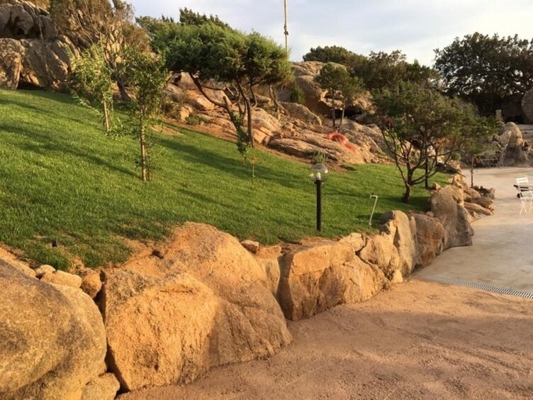 Bina yıkım hizmetleri Pili Ignazio Movimento Terra - Demolizioni, Sardunya, foto