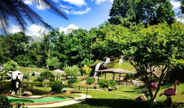 Eğlence merkezleri Tropical Gardens Mini Golf, Kuzey Carolina Eyaleti, foto