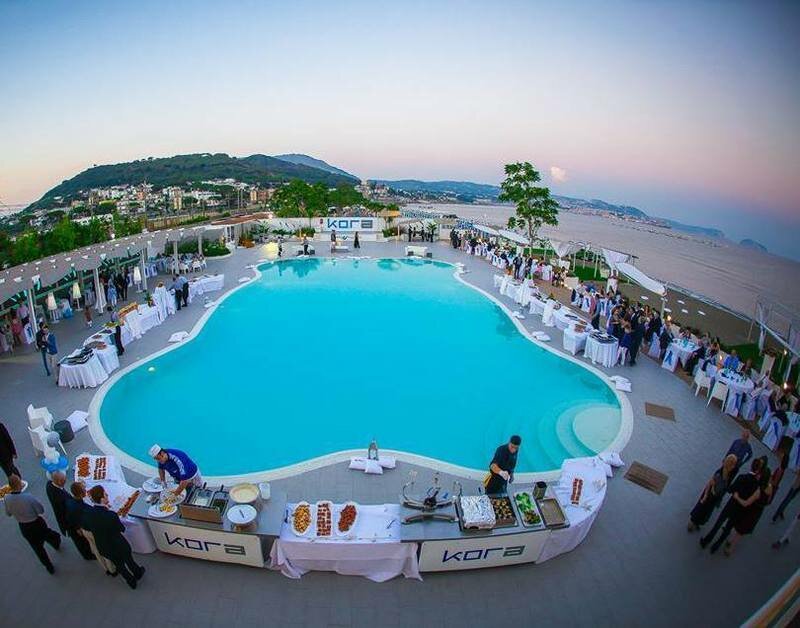 Yüzme havuzları Infinity Pool Piscine, Campania, foto