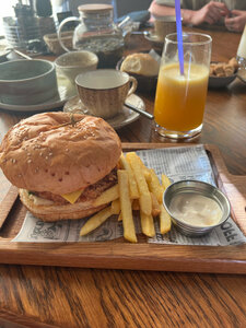 Gurmania (ulitsa Buynakskogo No:5, Izberbash), kafe  Izberbash'tan