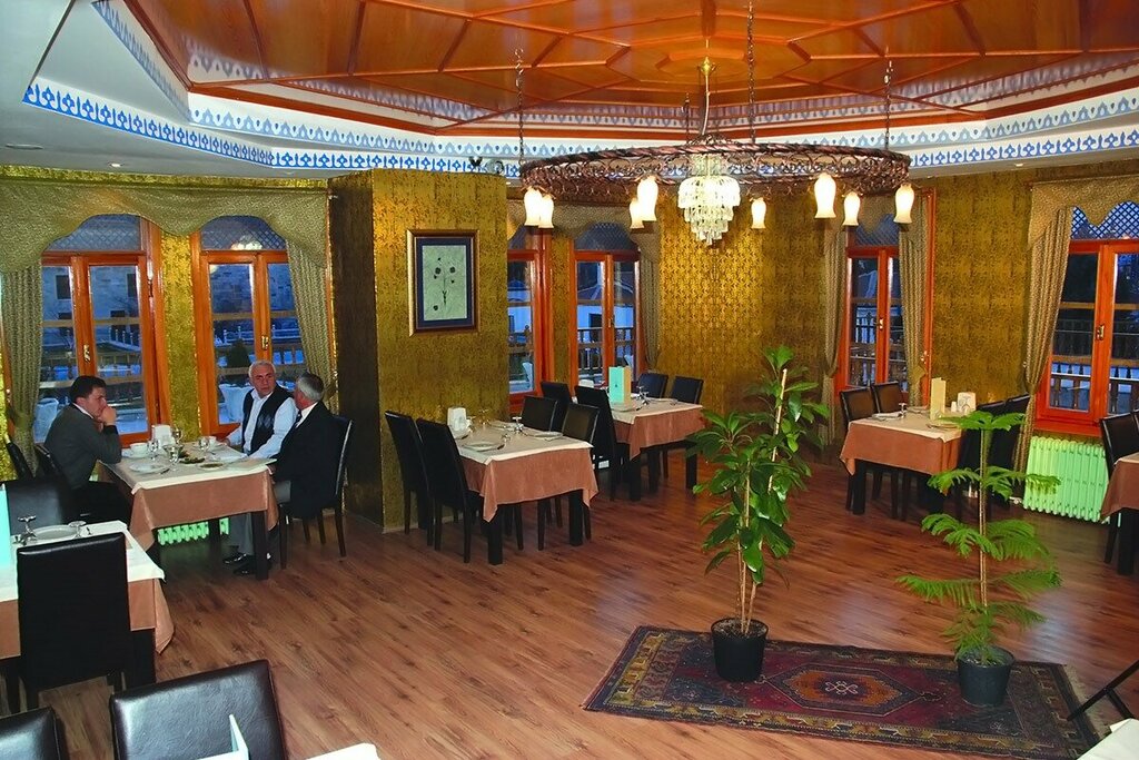 Kafe Mevlevi Sofrası, Konya, foto