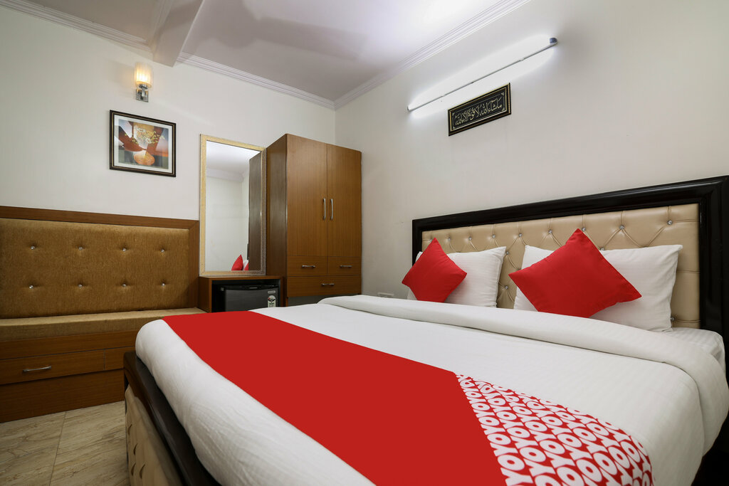Otel Oyo 15514 Wall Street, Delhi, foto