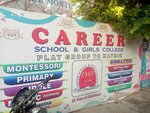 Career School & Girls College (Islamabad, Sector G-7, Sector G-7 Markaz), yüksekokul  Islamabad'dan